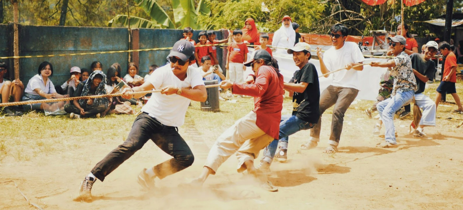25 Company Retreat Ideas for Team Building